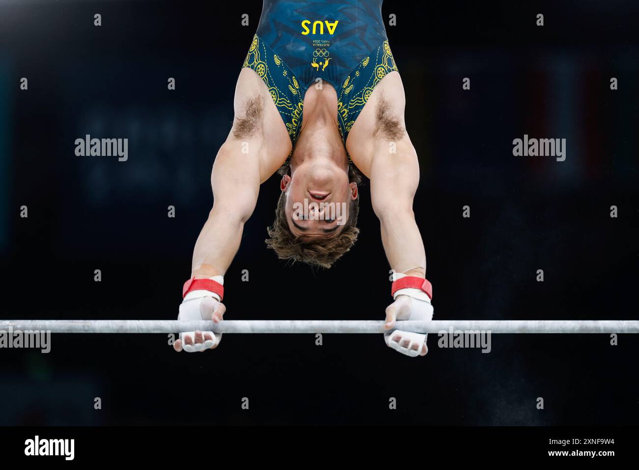 Jesse Moore of Australia competes on Horizontal Bar during Men's All ...