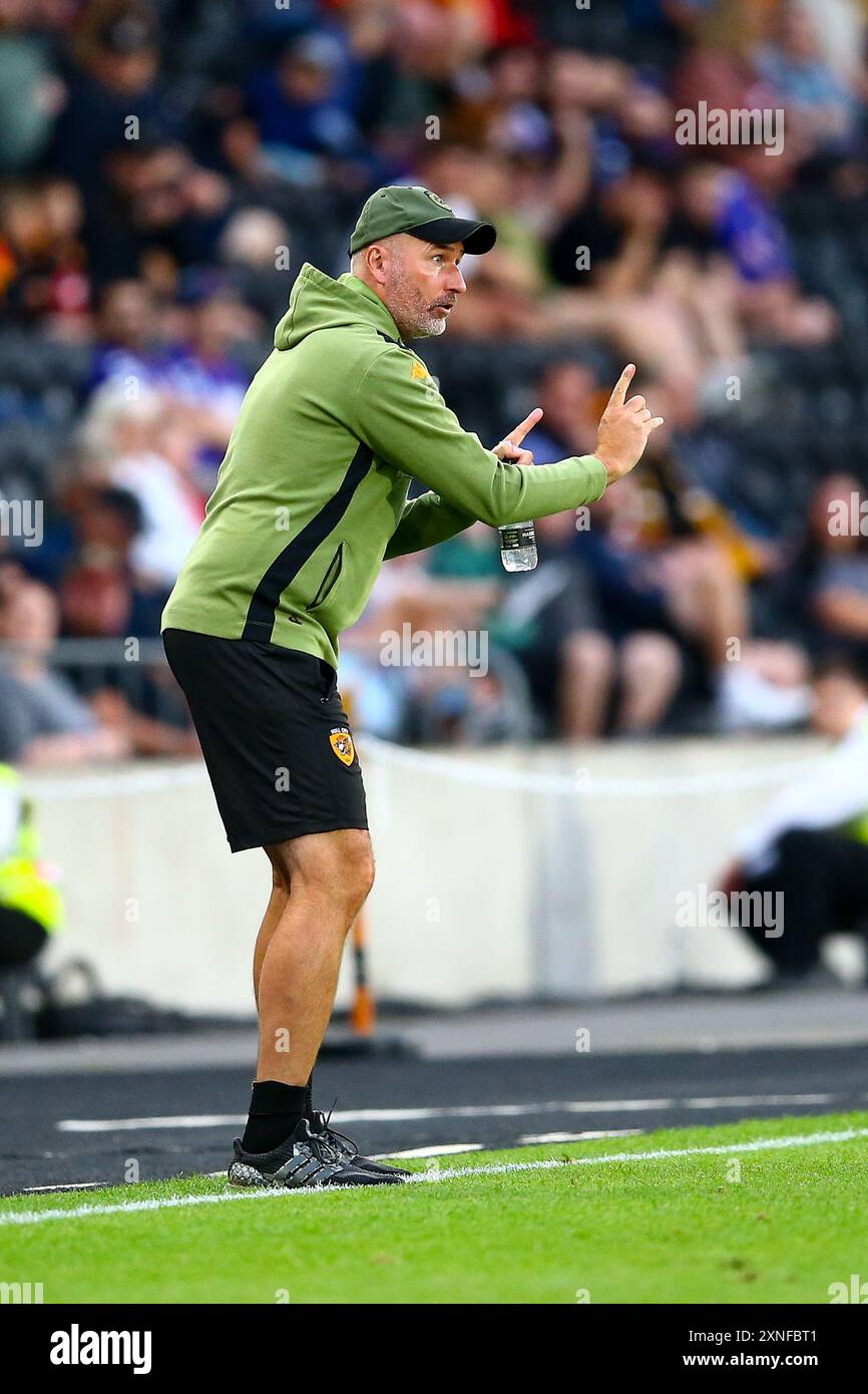 MKM Stadium, Hull, England - 30th July 2024 Tim Walter Manager of Hull ...