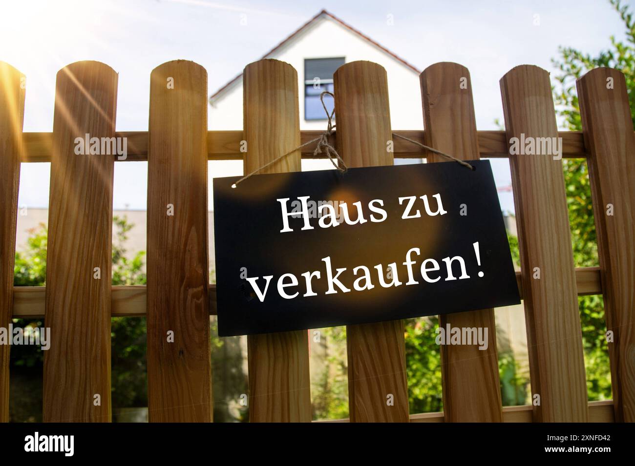 Haus Zu Verkaufen Schild
