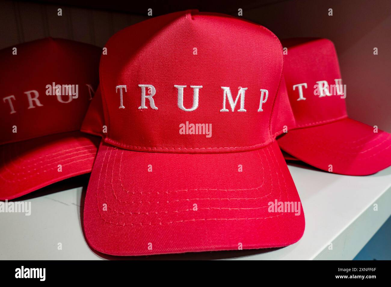 Trump 2024 hats hi-res stock photography and images - Alamy