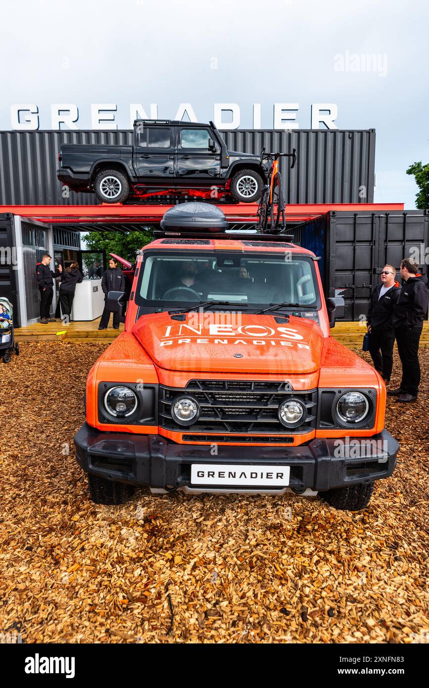 Ineos grenadier quartermaster hi-res stock photography and images - Alamy