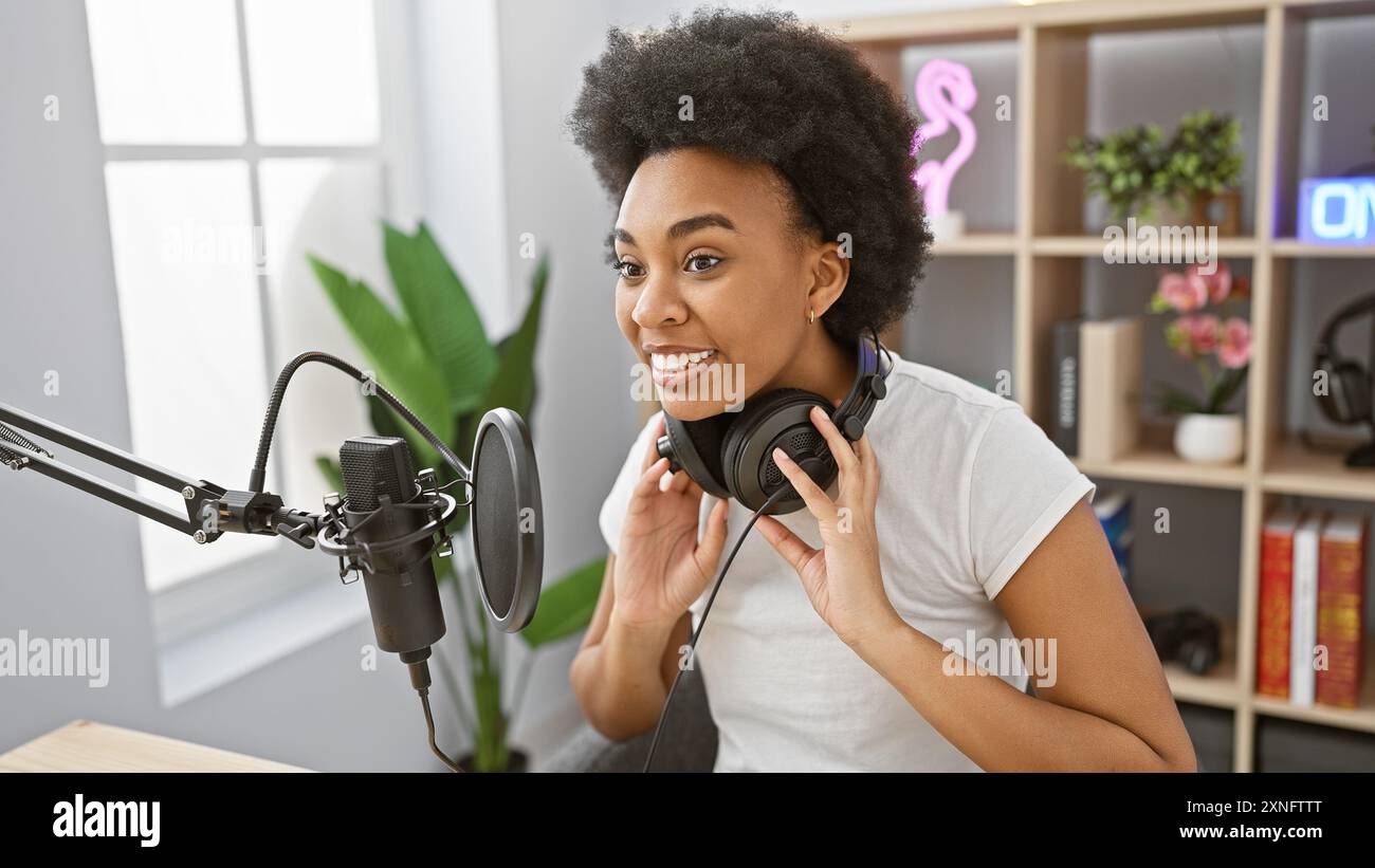 Radio presenter african woman hi-res stock photography and images - Alamy