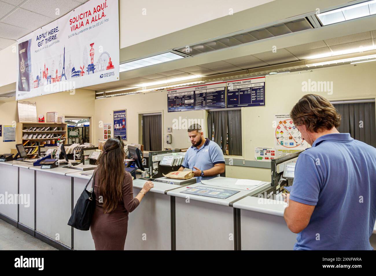 Post office interior united states hi-res stock photography and images ...