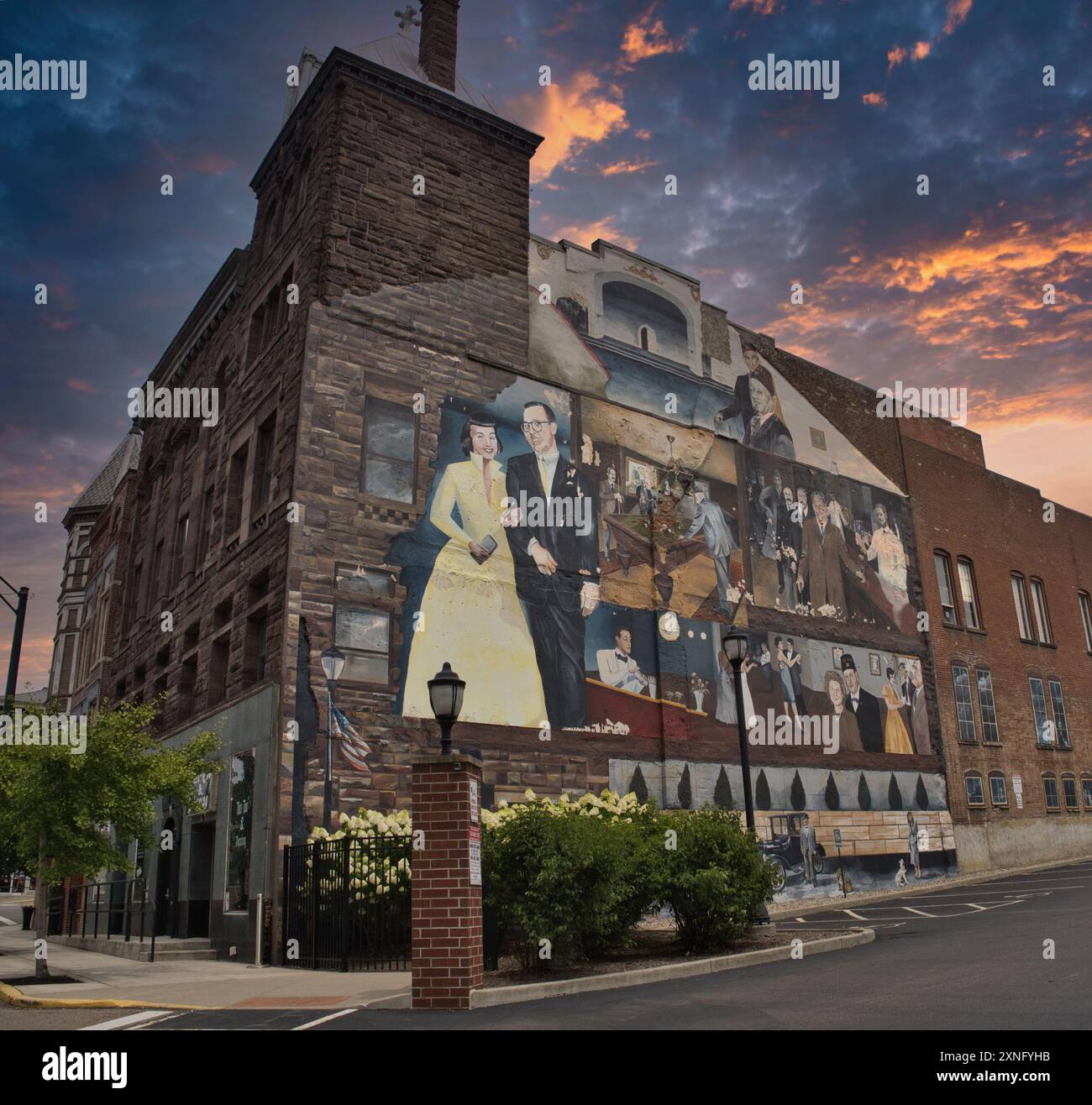The Wall Mural Masonic Lodge & Clubs in downtown Mount Vernon, Ohio ...