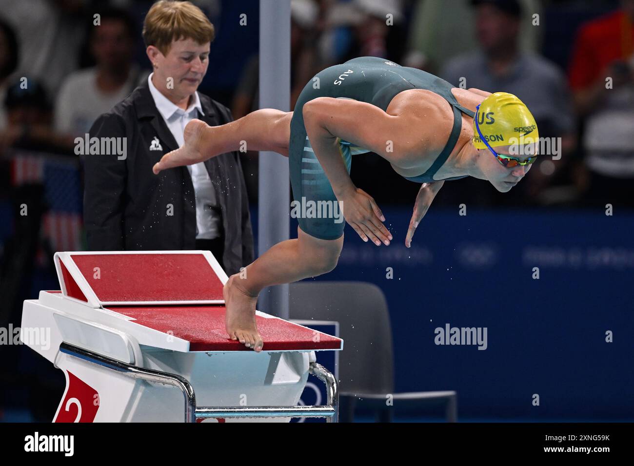 Paris, France. 31st July, 2024. Australian swimmer Moesha Johnson swims ...