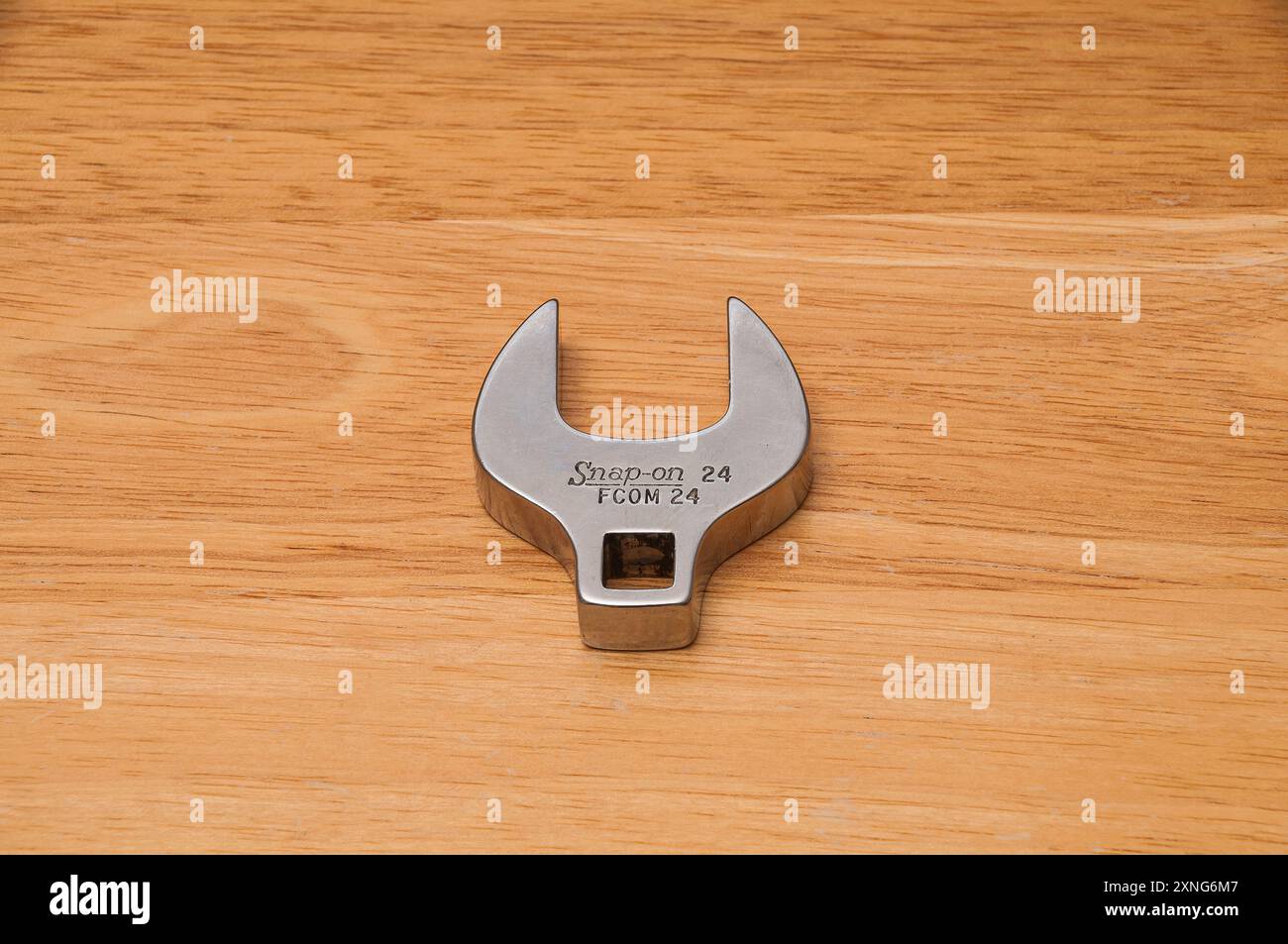 Offset end hi-res stock photography and images - Alamy