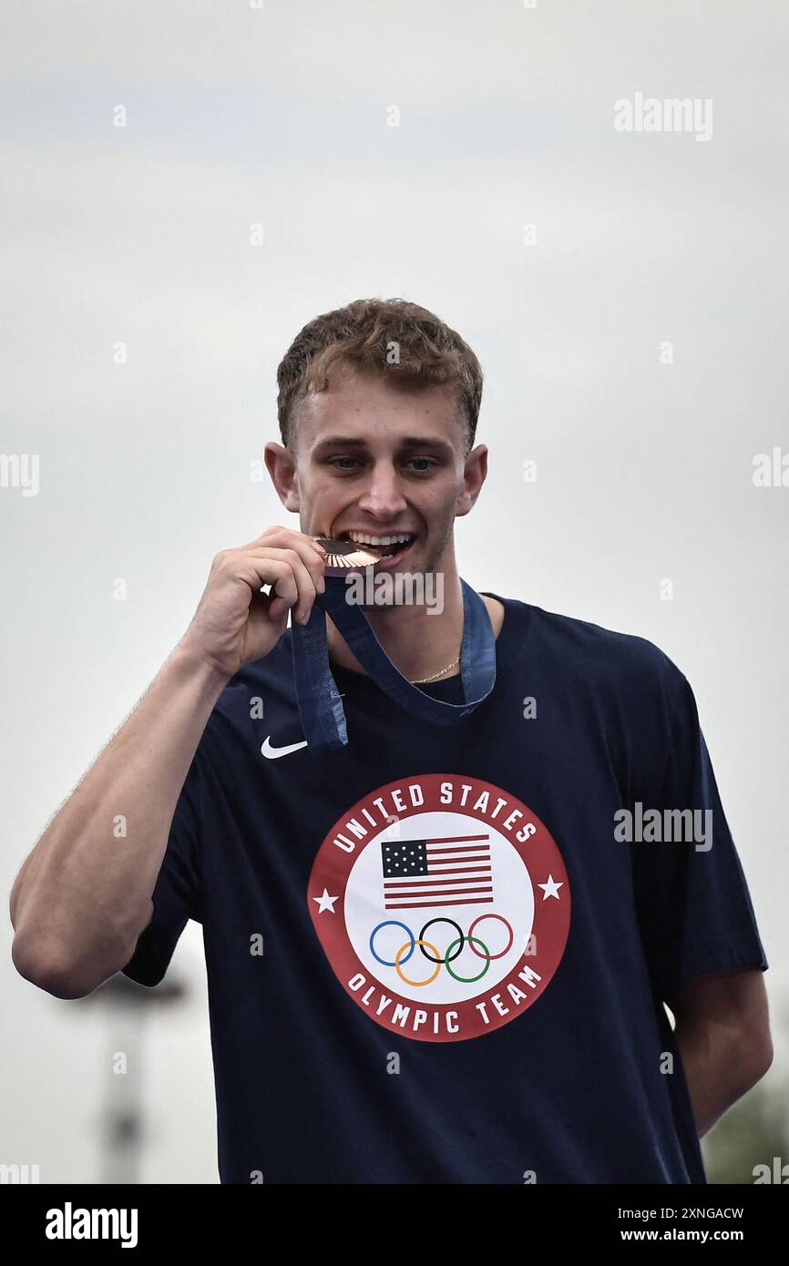Paris, France. 31st July, 2024. US bronze medalist at fencing Nick Itkin poses for a photo as ...