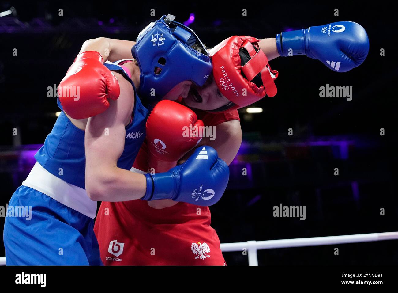 Poland's Elzbieta Wojcik, right, fights Ireland's Aoife O'Rourke in ...