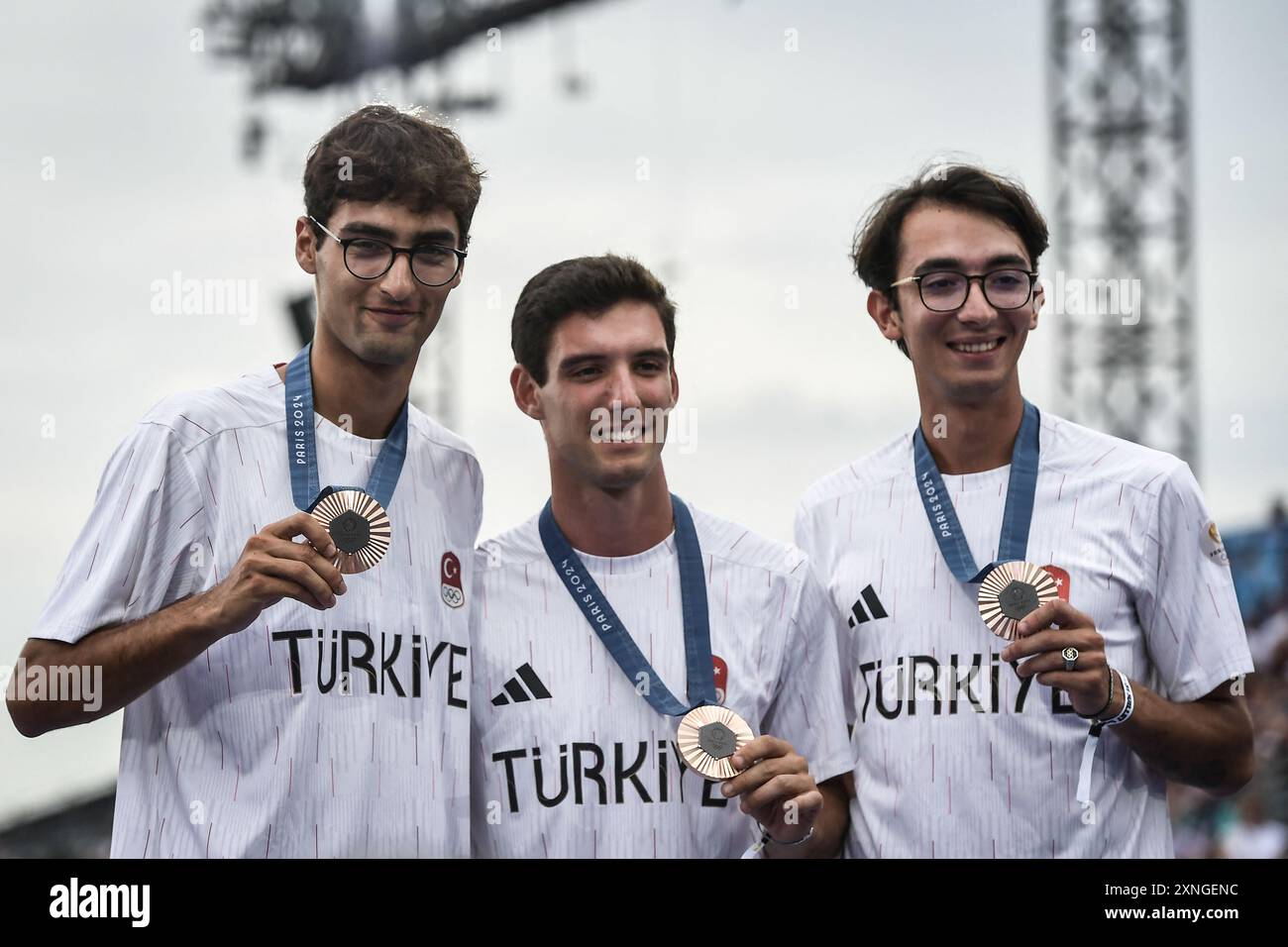 Paris, France. 31st July, 2024. Turkey's bronze medalist archery team ...