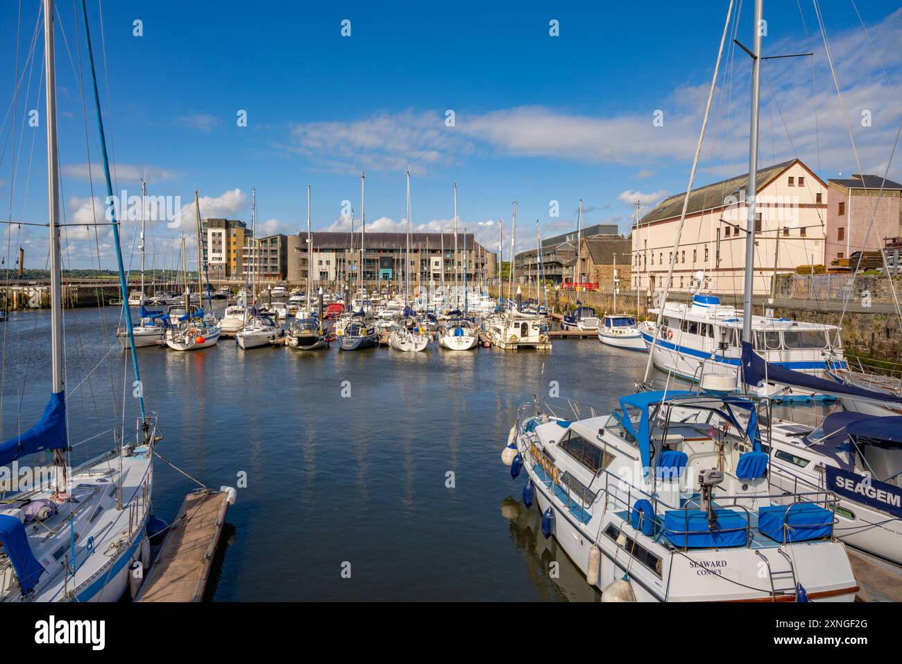 Marine dock wales hi-res stock photography and images - Alamy
