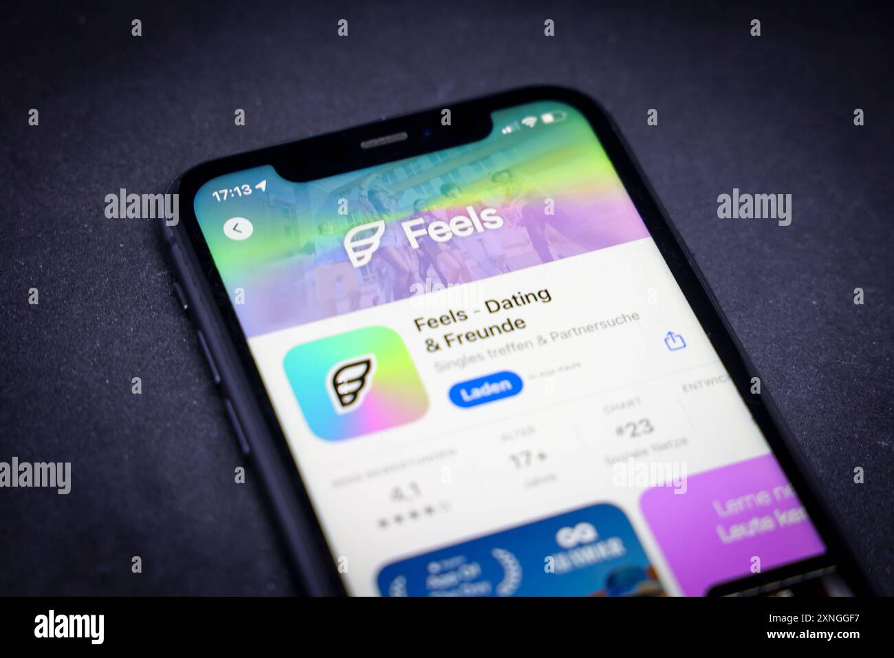 Dating apps 2024 hi-res stock photography and images - Alamy