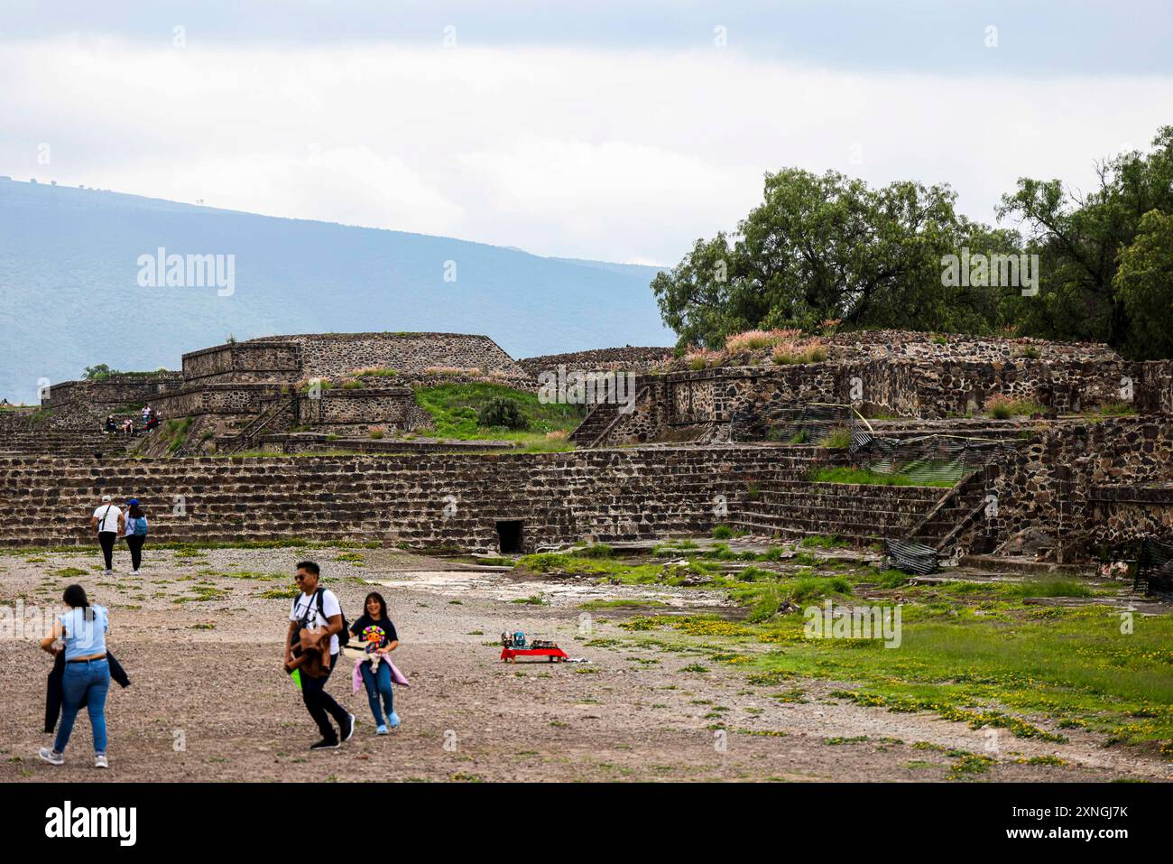 Archaeological Zone of Teotihuacan, the city with the largest pyramids ...