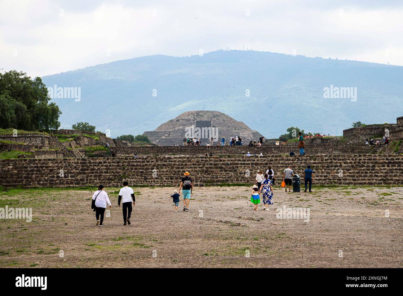 Archaeological Zone of Teotihuacan, the city with the largest pyramids ...