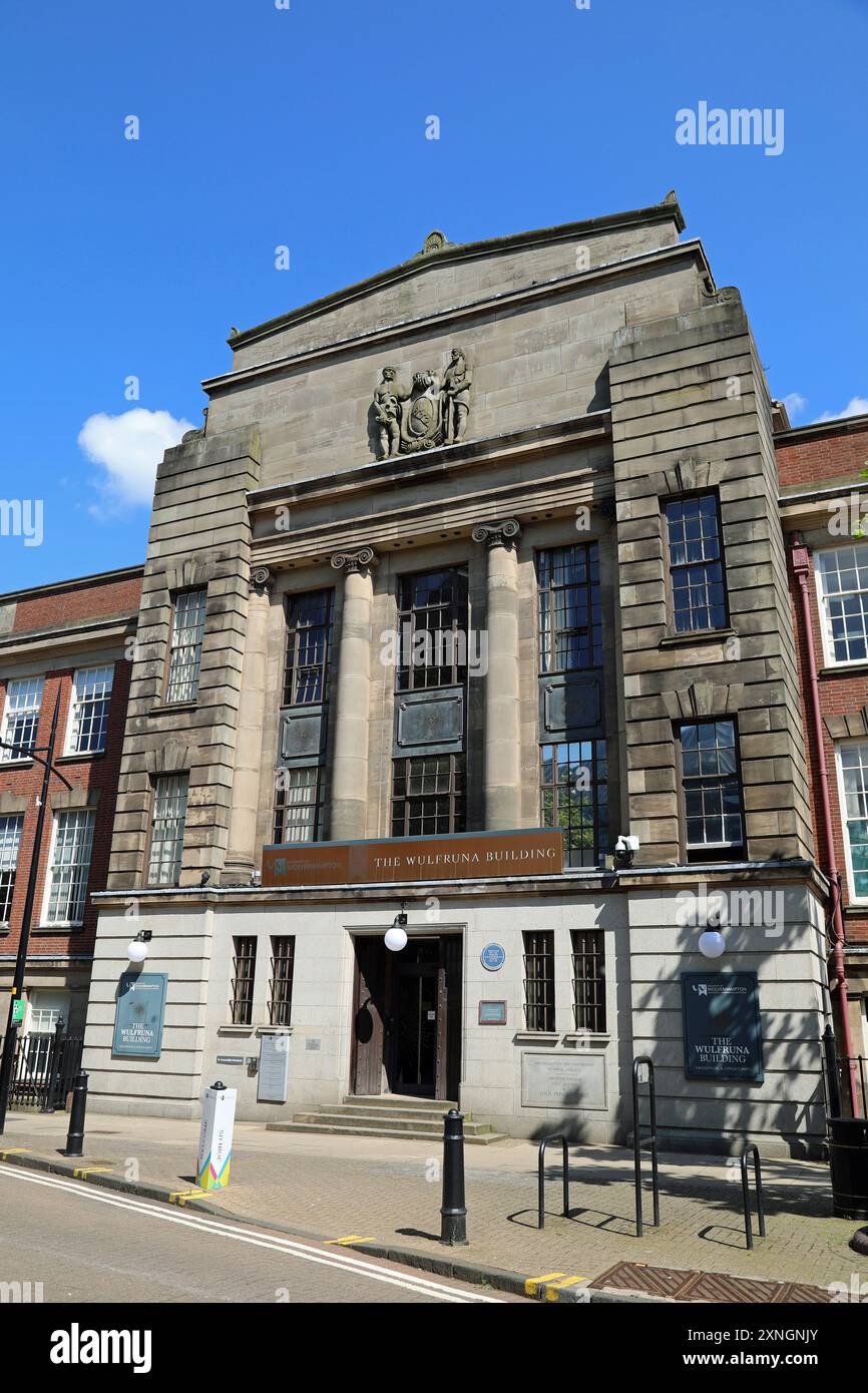 The Wulfruna Building in Wolverhampton Stock Photo - Alamy