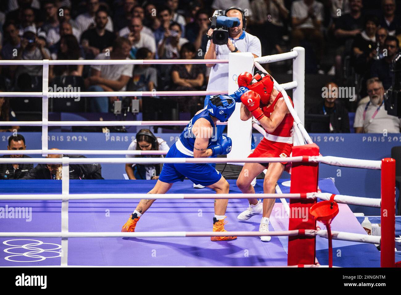 PARIS, IF - 31.07.2024: WOMEN'S LIGHTWEIGHT BOXING PARIS 2024 - Boxing ...