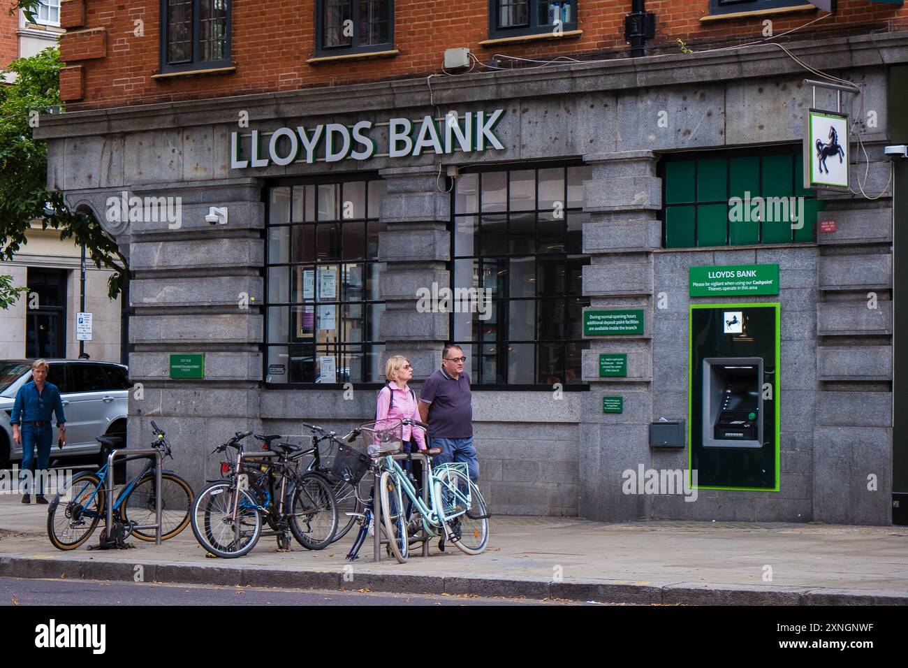 2024 lloyds bank hi-res stock photography and images - Alamy