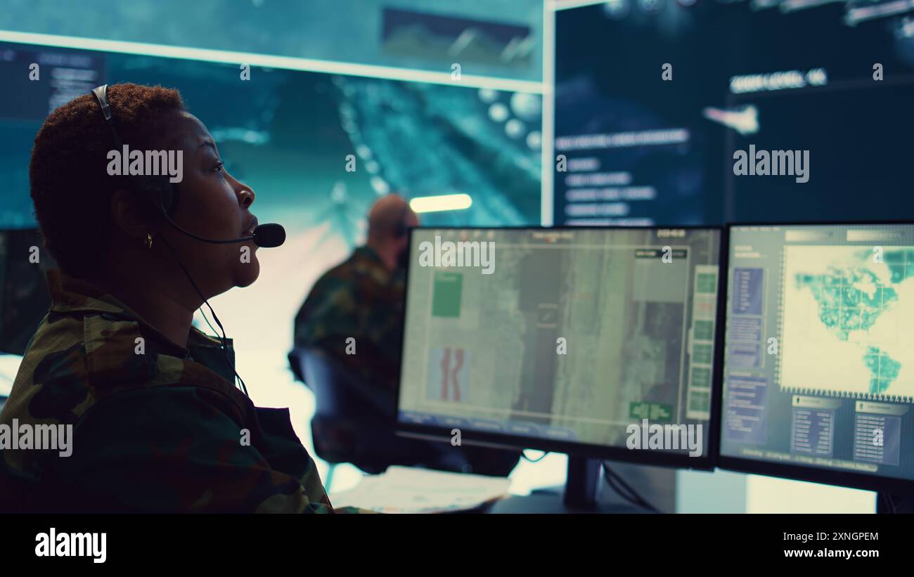 Personnel tracking hi-res stock photography and images - Alamy