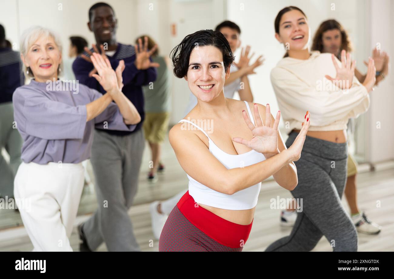 People learning routine in dance hi-res stock photography and images ...