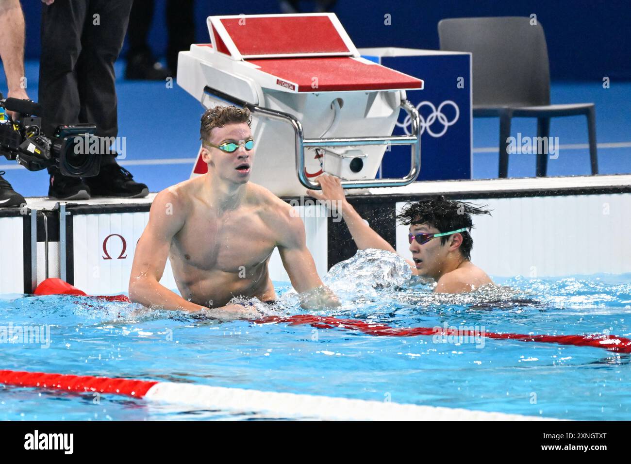 Leon Marchand ( FRA ) Gold medal, Swimming, Men's 200m Breaststroke ...