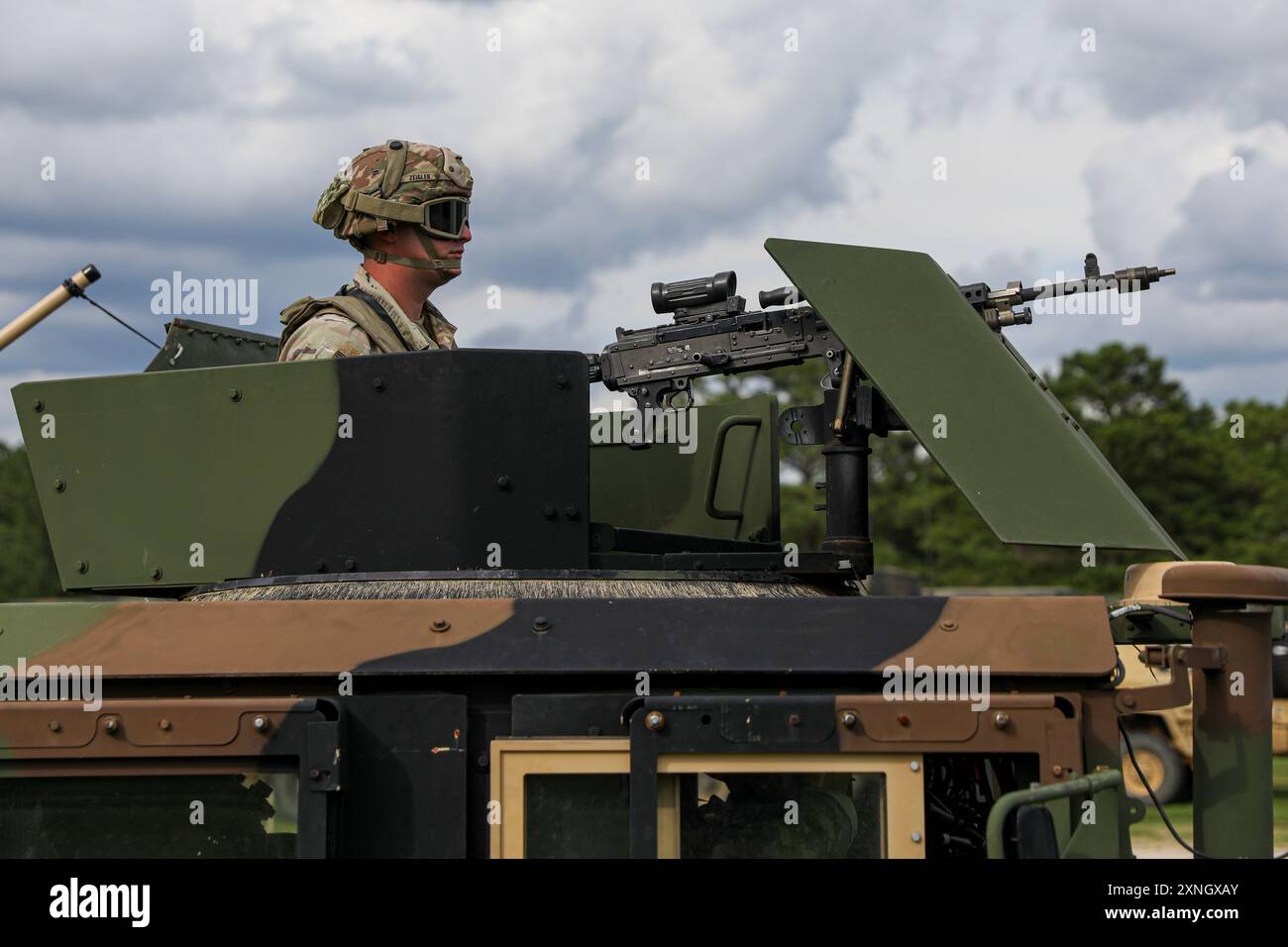 Spc. Alex Zeigler, a Paratrooper assigned to 307th Engineer Battalion ...
