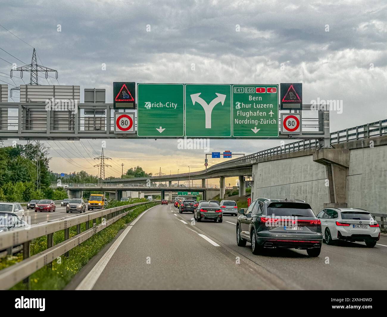 Verkehr, Autobahn, Verkehrssicherheit, Verkehrsschilder ...