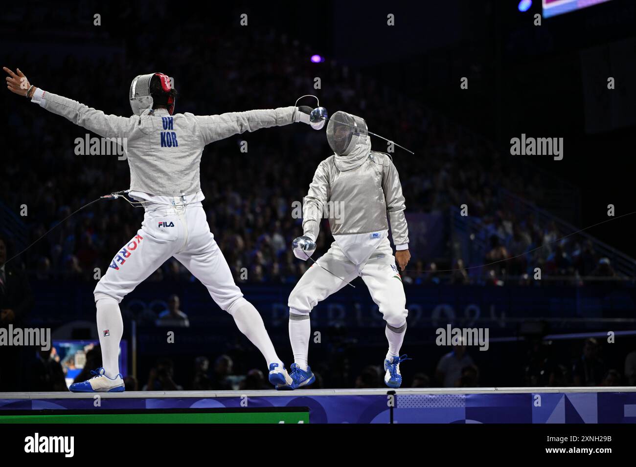 Paris - France, July 31, 2024, French fencing team, defeats Italian ...