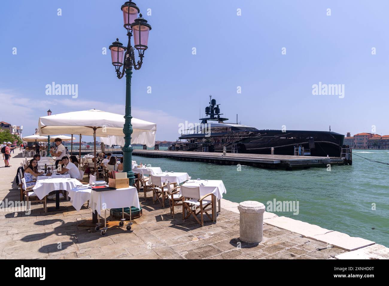 Venetian dishes hi-res stock photography and images - Alamy
