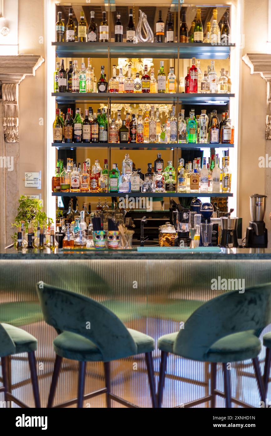 Palazzo Keller bar Venice Italy Stock Photo - Alamy