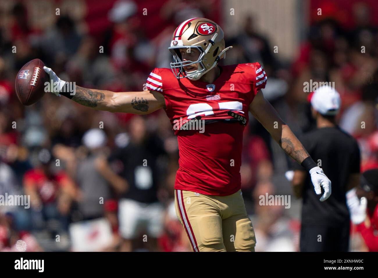 49ers kittle 2024 hi-res stock photography and images - Alamy