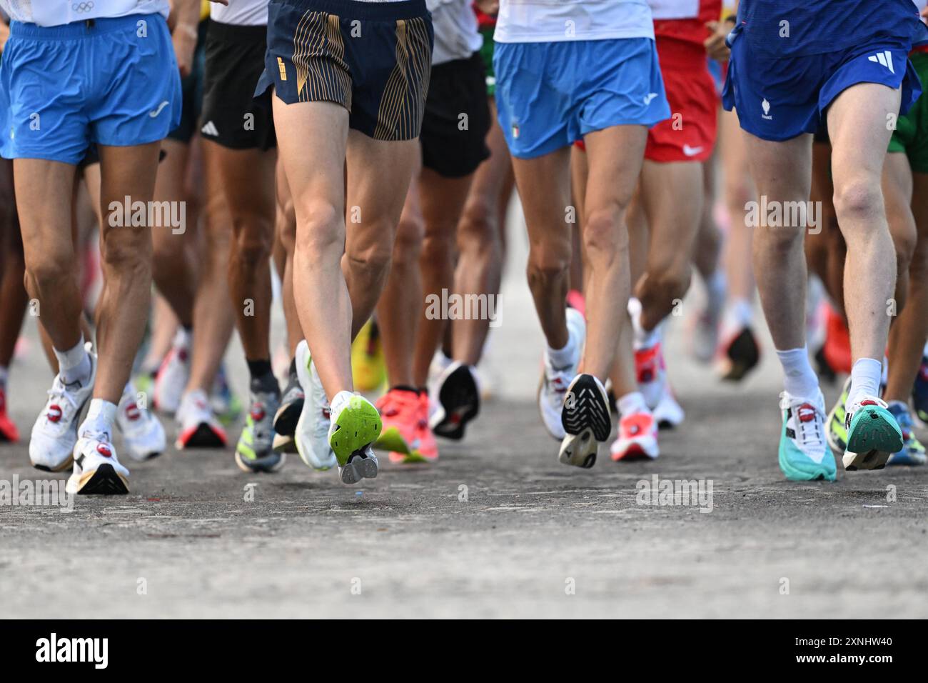 20 km race walk paris 2024 hi-res stock photography and images - Alamy