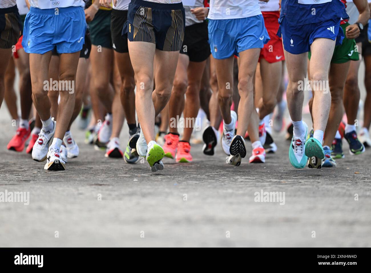 20 km race walk paris 2024 hi-res stock photography and images - Alamy
