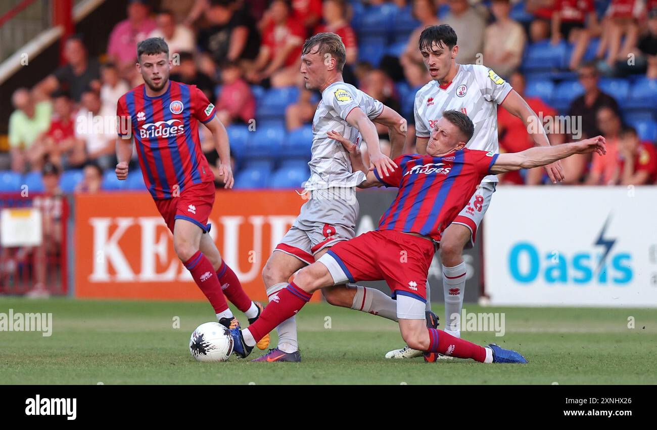 Footballer crawley hi-res stock photography and images - Alamy
