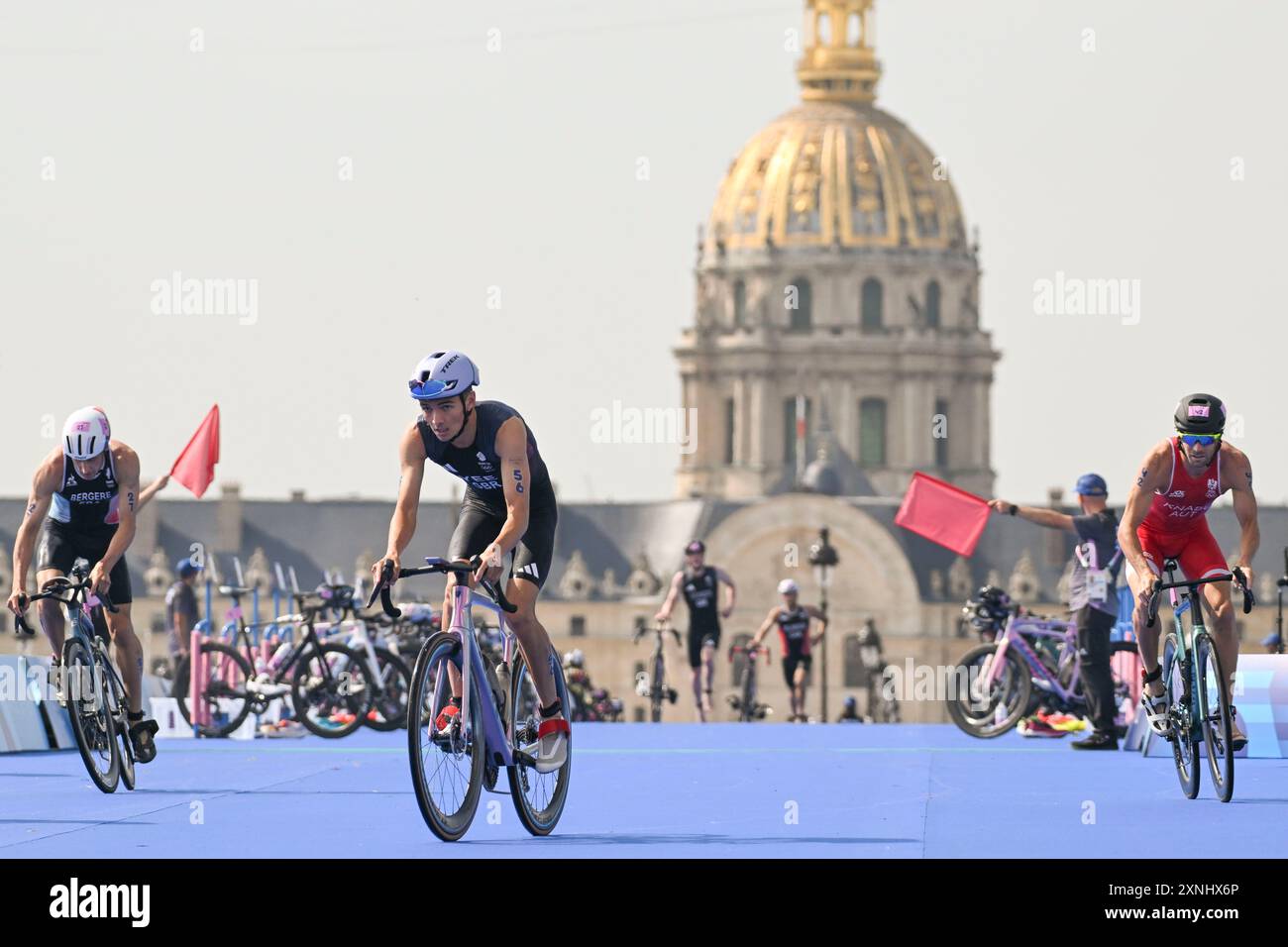 Paris, France. 31st July, 2024. Alex Yee (GBR), Triathlon, Men's ...