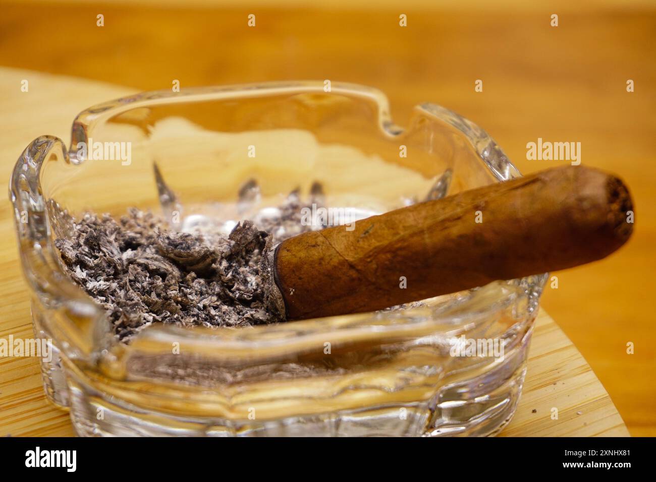 Cigar alcohol drink in hi-res stock photography and images - Alamy