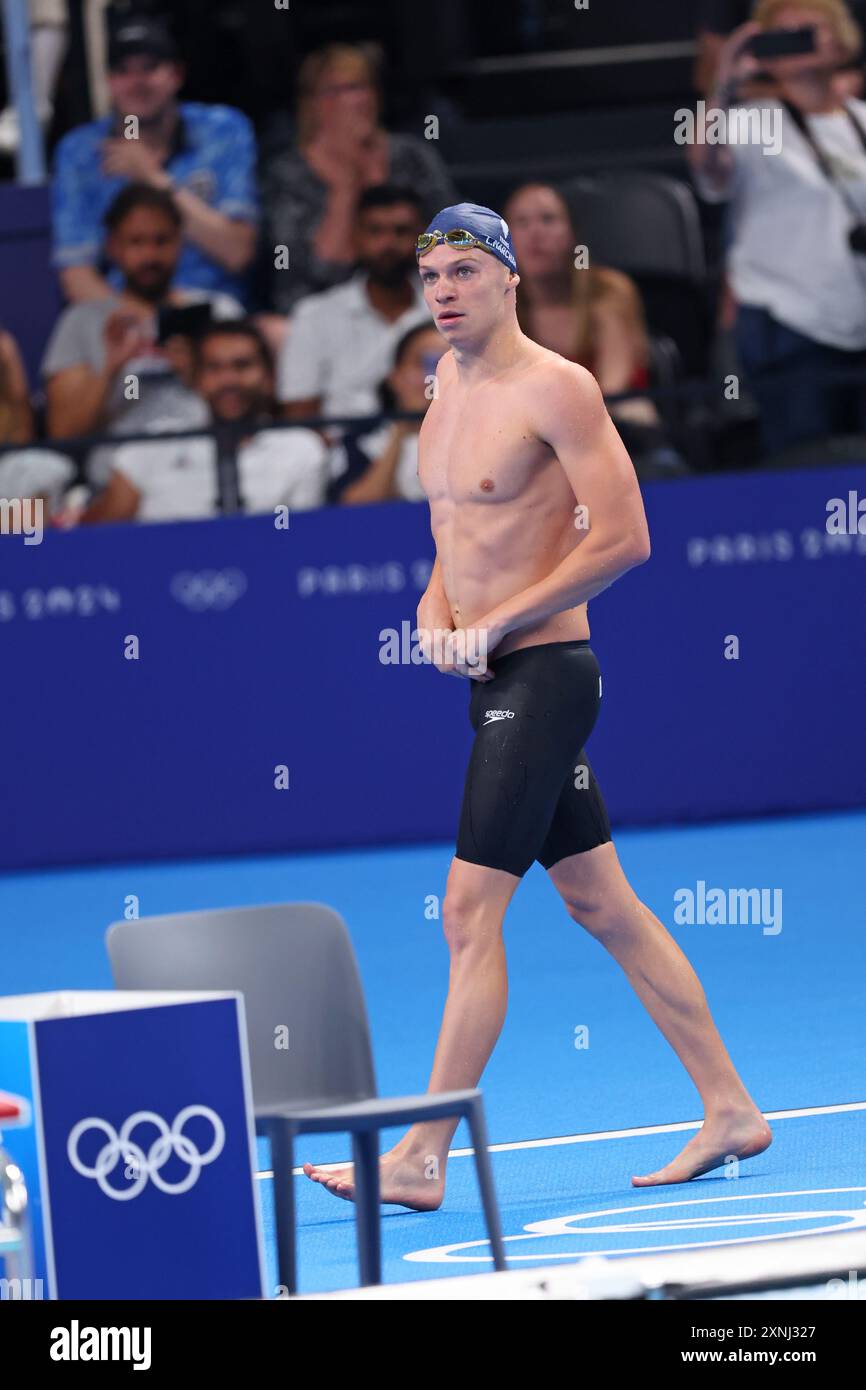 Leon marchand 200m paris 2024 hi-res stock photography and images - Alamy