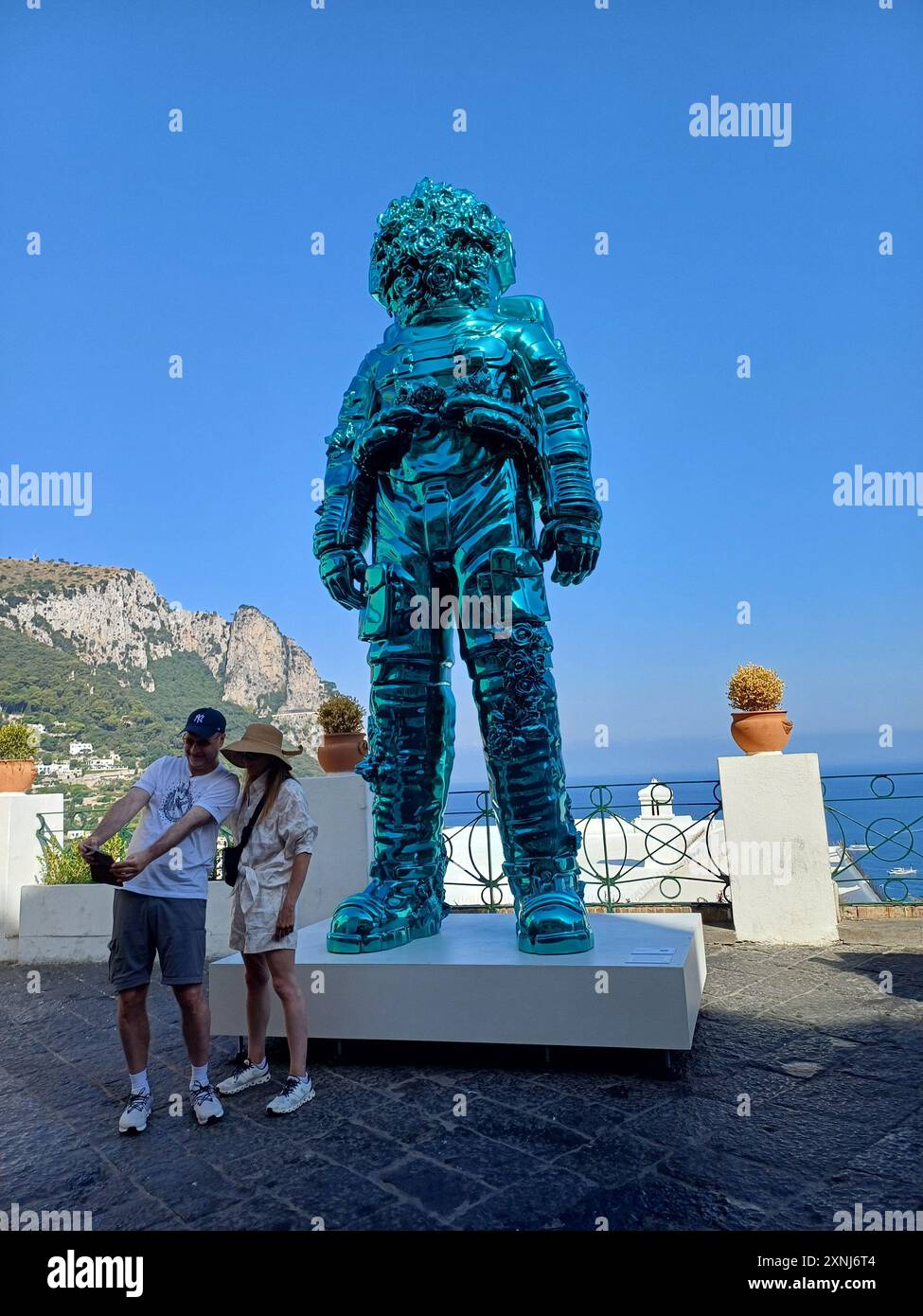 Art: Spaceman Shiny by Filippo Tincolini in the square of Capri island ...