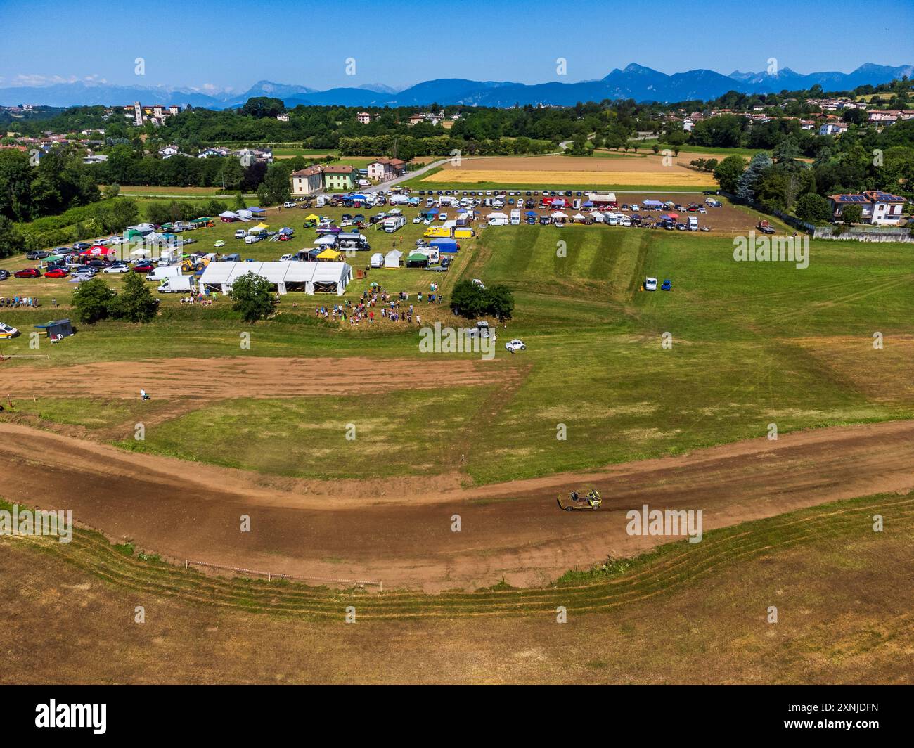 Circuit and autocross race from above Stock Photo - Alamy