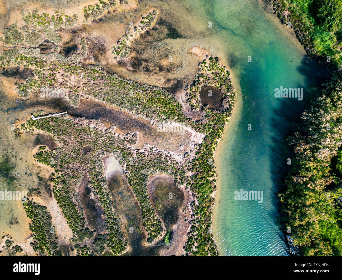 The magic of the Grado lagoon. Among the islands the ancient landing ...