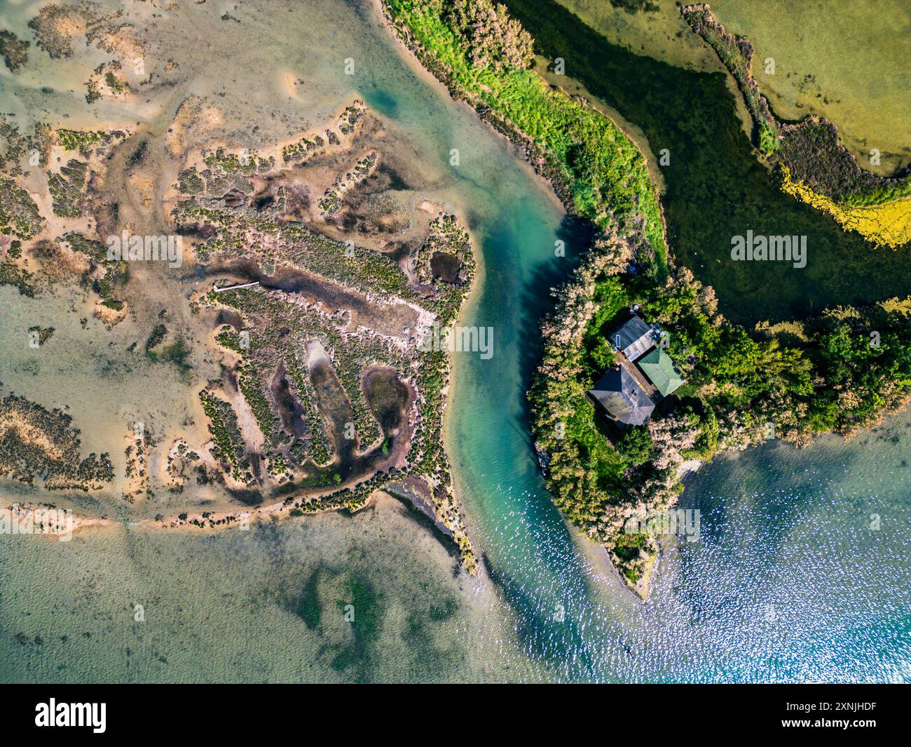 The magic of the Grado lagoon. Among the islands the ancient landing ...