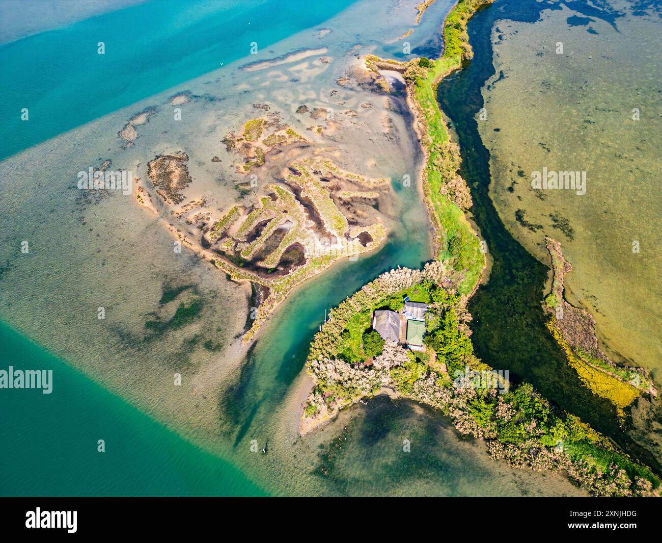 The magic of the Grado lagoon. Among the islands the ancient landing ...