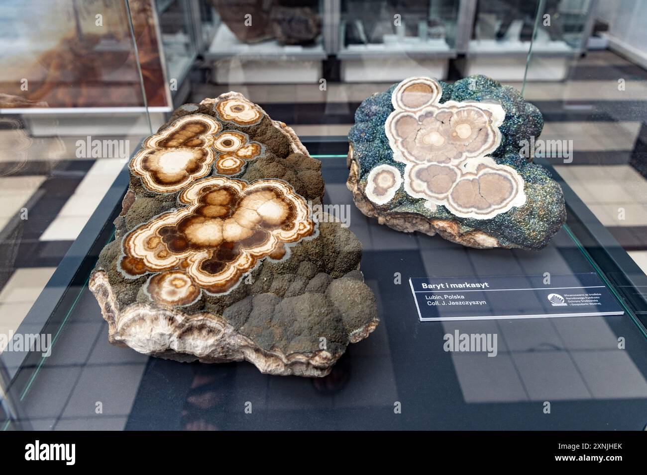 Mineral crystal marcasite hi-res stock photography and images - Alamy