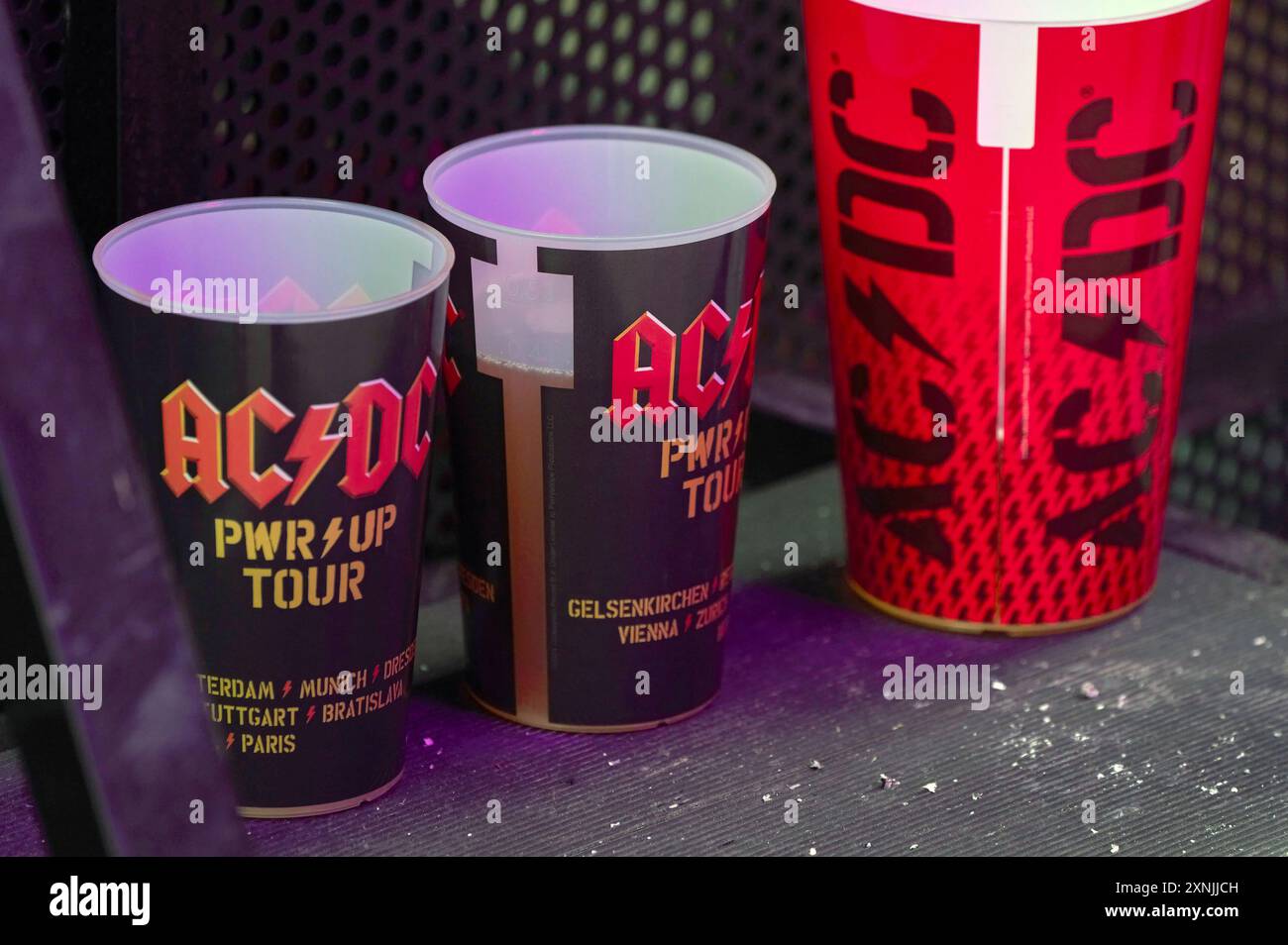 Acdc power up tour hi-res stock photography and images - Alamy