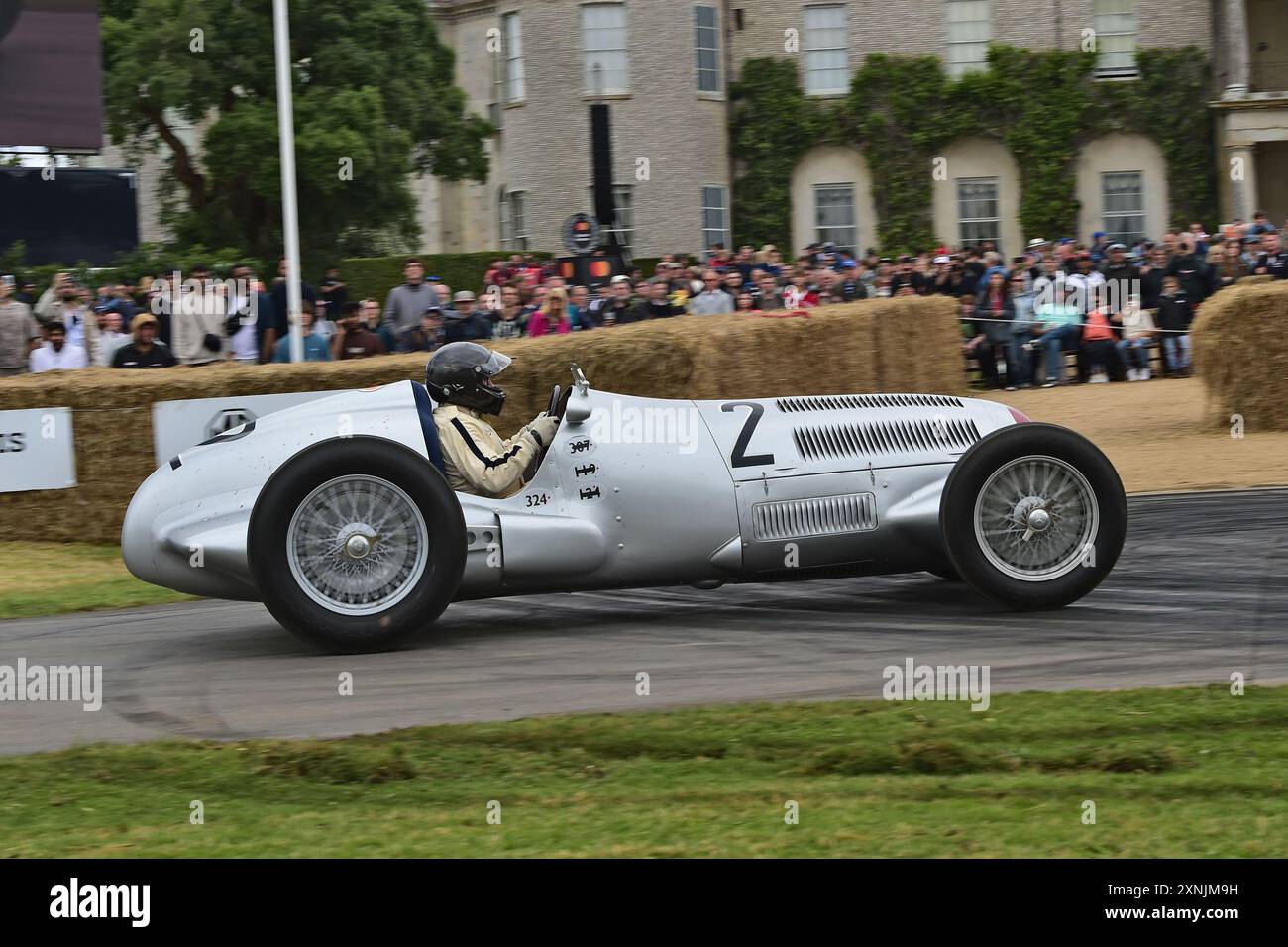 Martin Eder, Mercedes-Benz W125, Mercedes-Benz - 130 Years in Motor ...