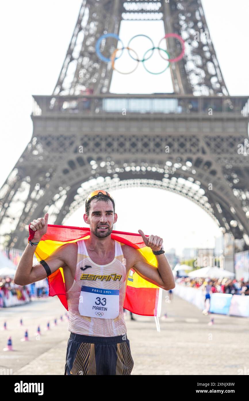 Alvaro Martin of Spain celebrate his third position during Men's 20km ...