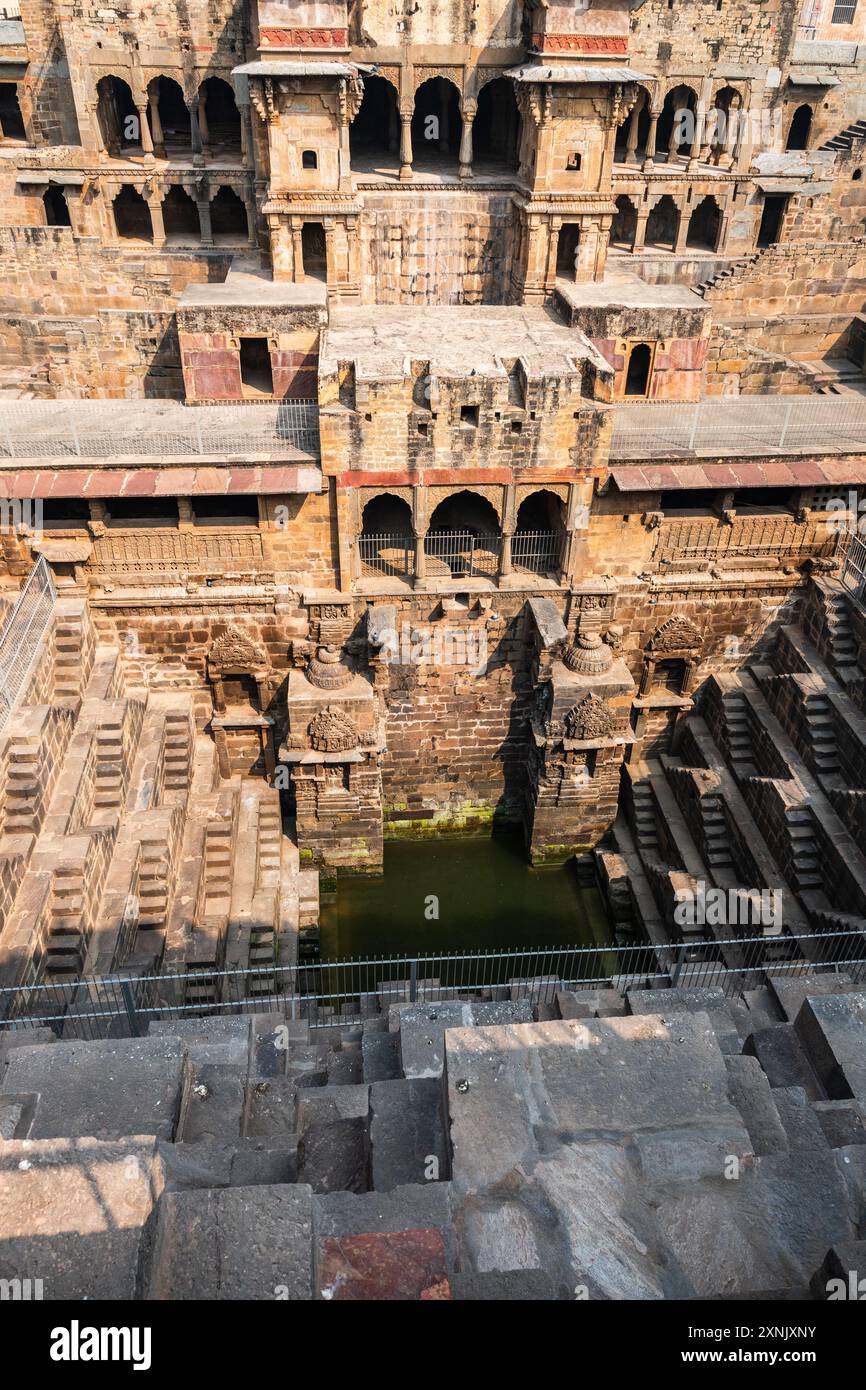 13-storey deep chand baori stepwell built in 8th century in Abhaneri ...