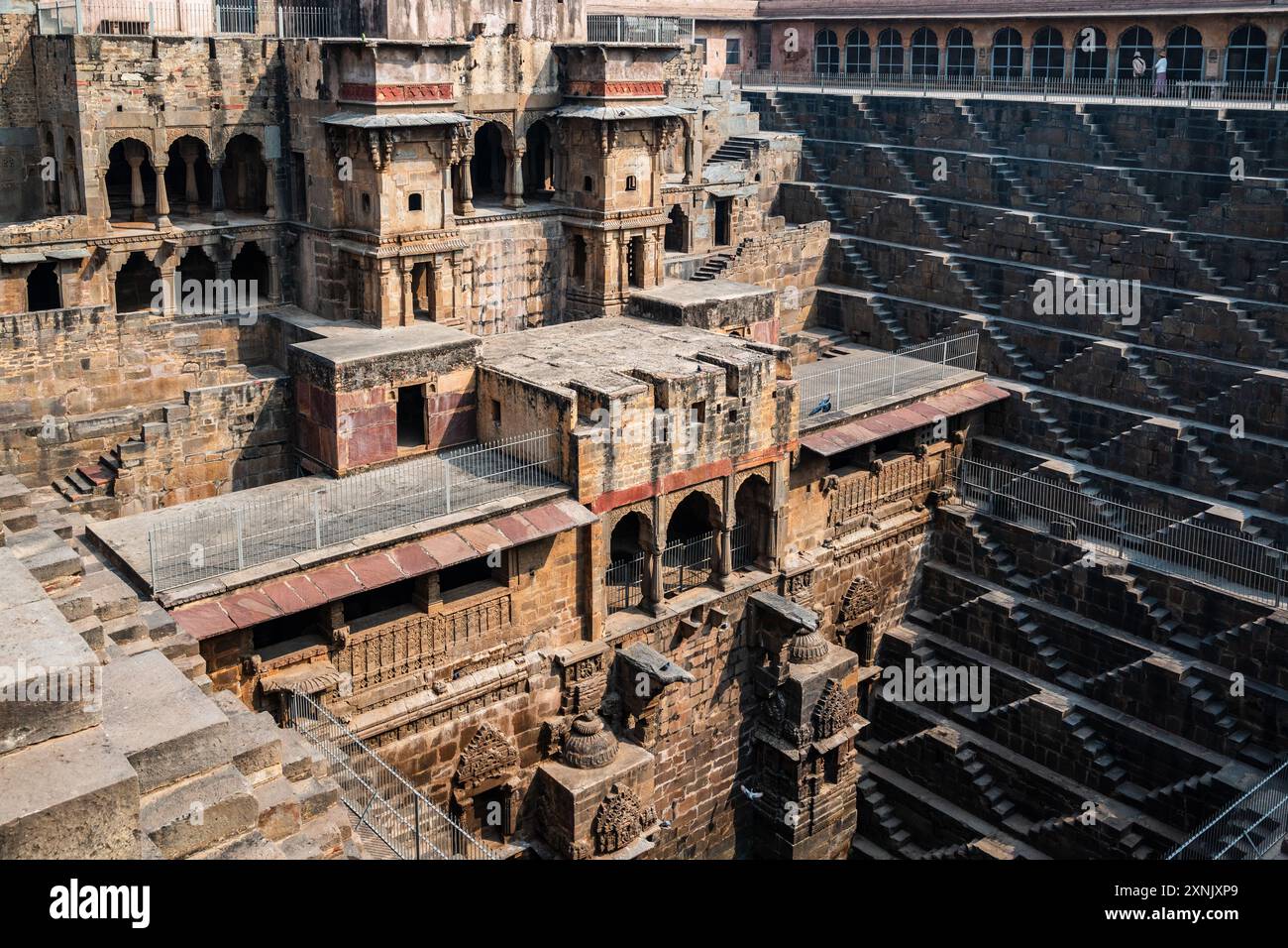 13-storey deep chand baori stepwell built in 8th century in Abhaneri ...