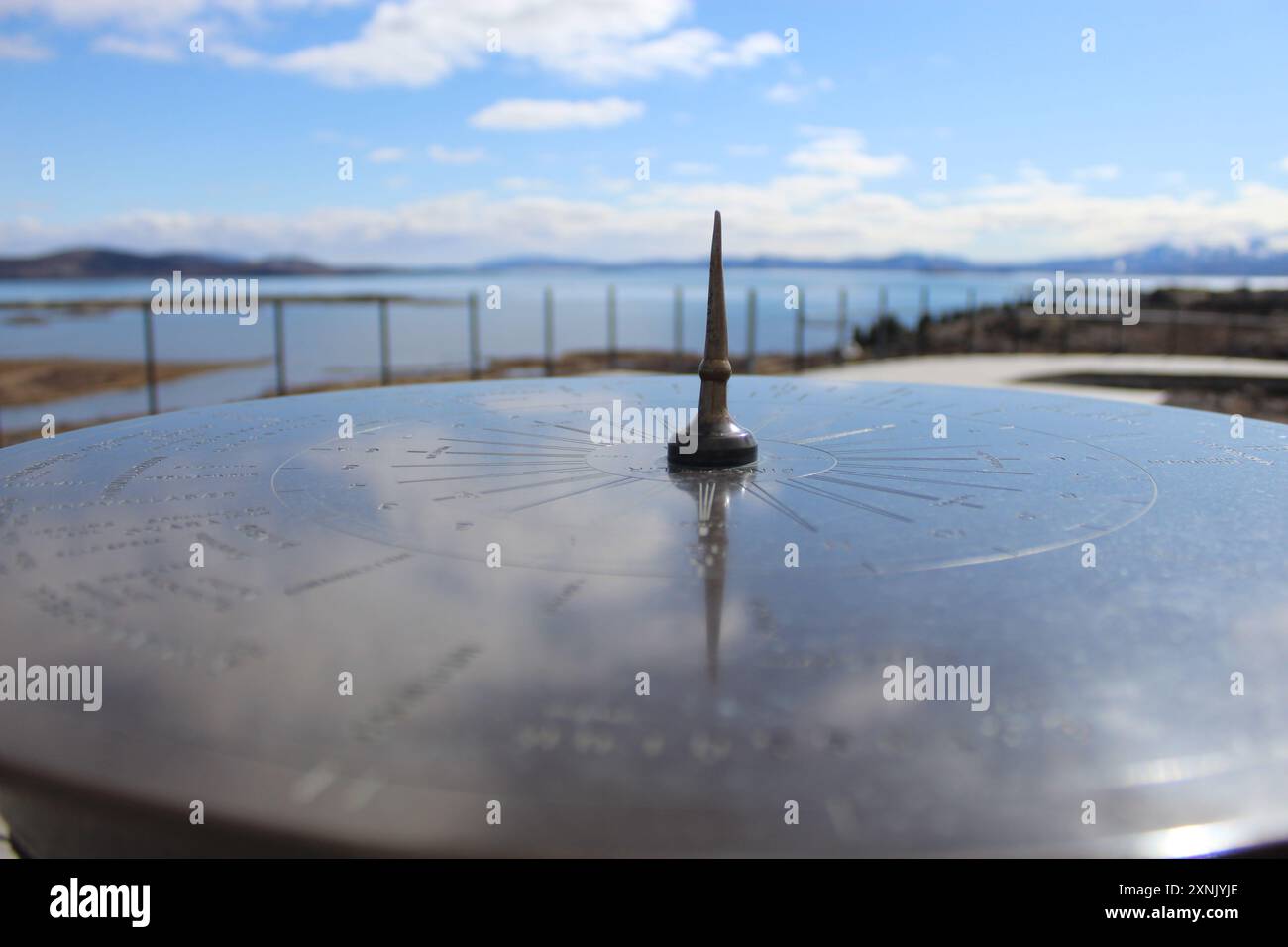 Sundial in park hi-res stock photography and images - Alamy
