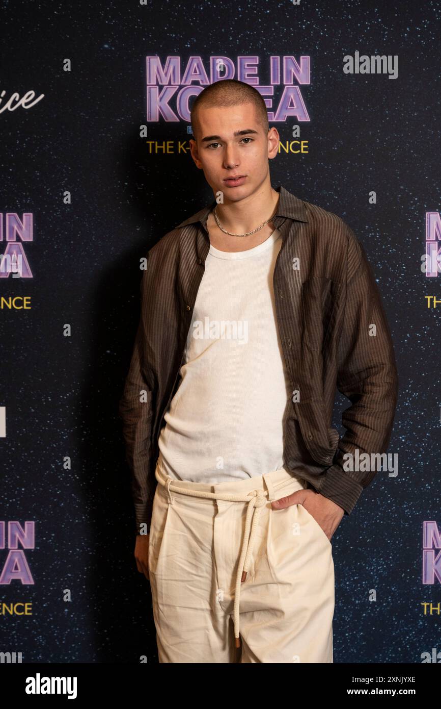 Pops bbc hi-res stock photography and images - Alamy