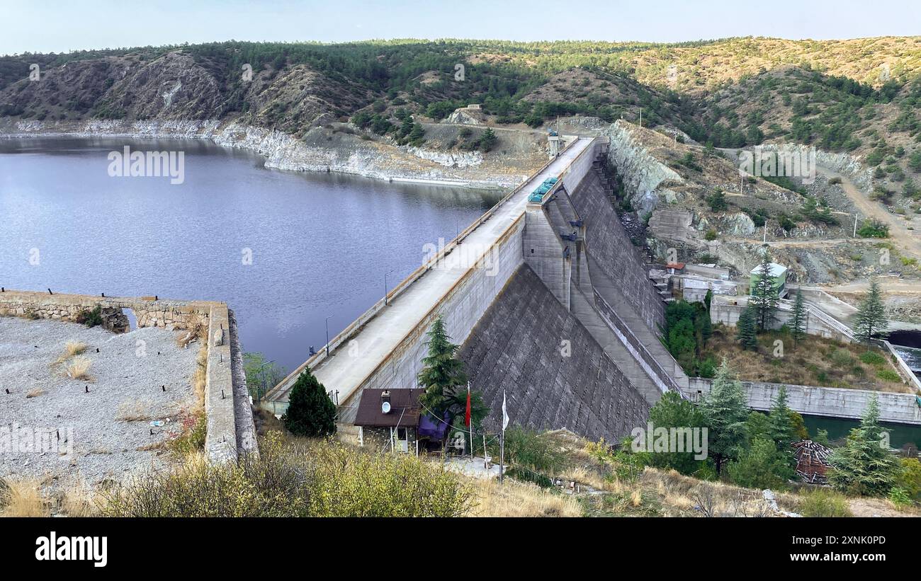 Porsuk dam on the border of Eskisehir and Kutahya Turkey Stock Photo ...
