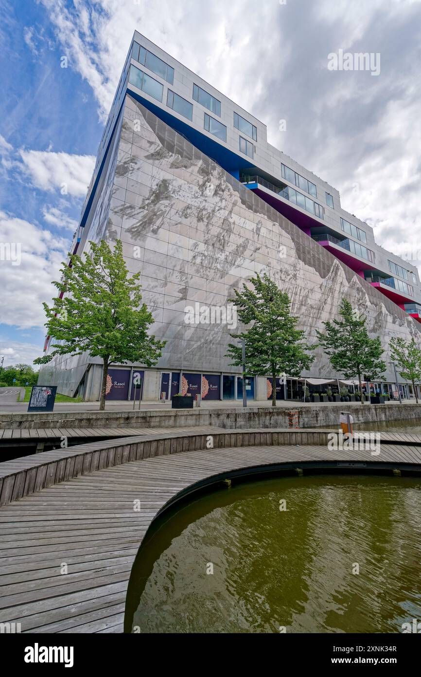 Bjerget (The Mountain), VM-House, 8-House, Noma, Amager Bakke, moderne ...